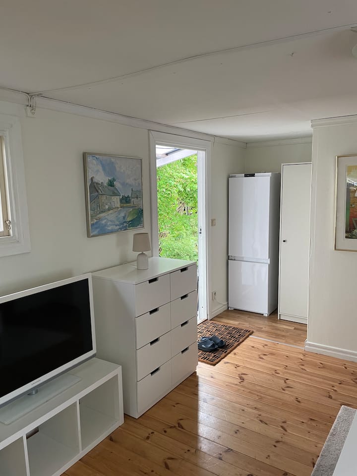Litet Gårdshus På Färjestad - Karlstad