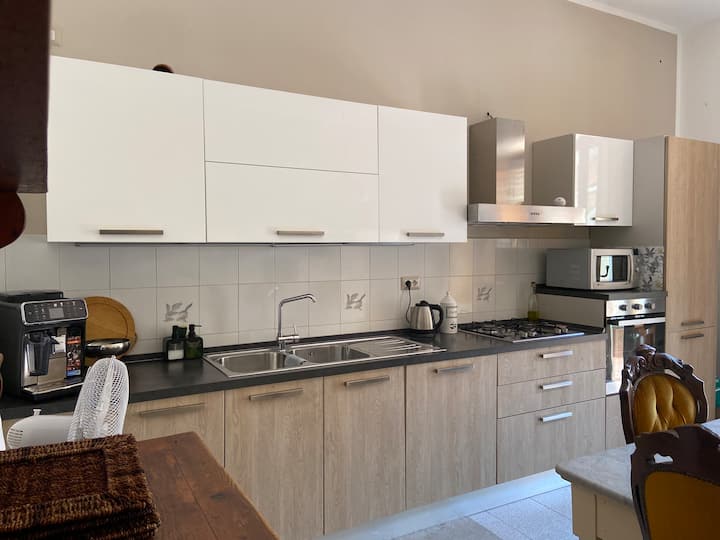 B&b Villa Ada: Camera Liù, Bagno Privato Esterno - Toscane