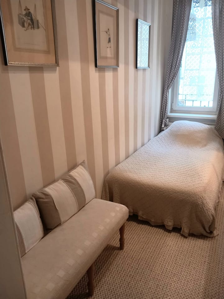 Belle Petite Chambre Cosy - Brussels