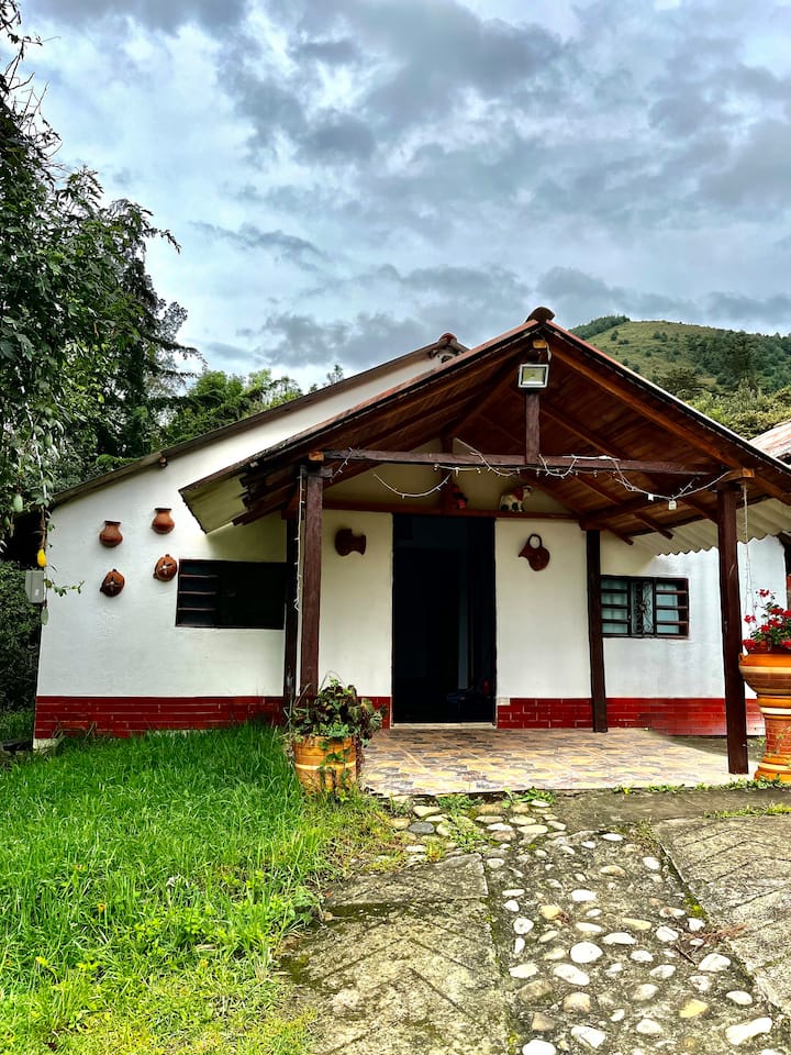 Cabañas Emmanuel - Pamplona