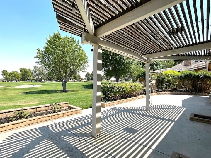 Exclusive Private Golf Getaway - Victorville, CA