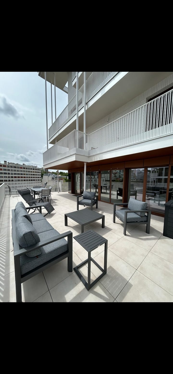 2-bedroom, Huge Terrace Close To Paris ! - Issy-les-Moulineaux