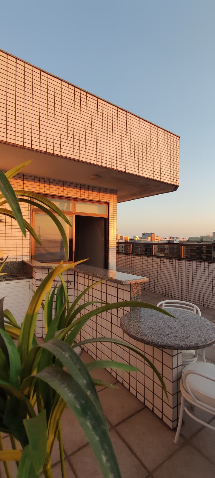 Coberturaduplex:150m Praia Do Forte, 2vagas! - Cabo Frio