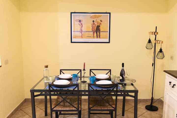 Tom's House (Vatican Holiday House) - Rom