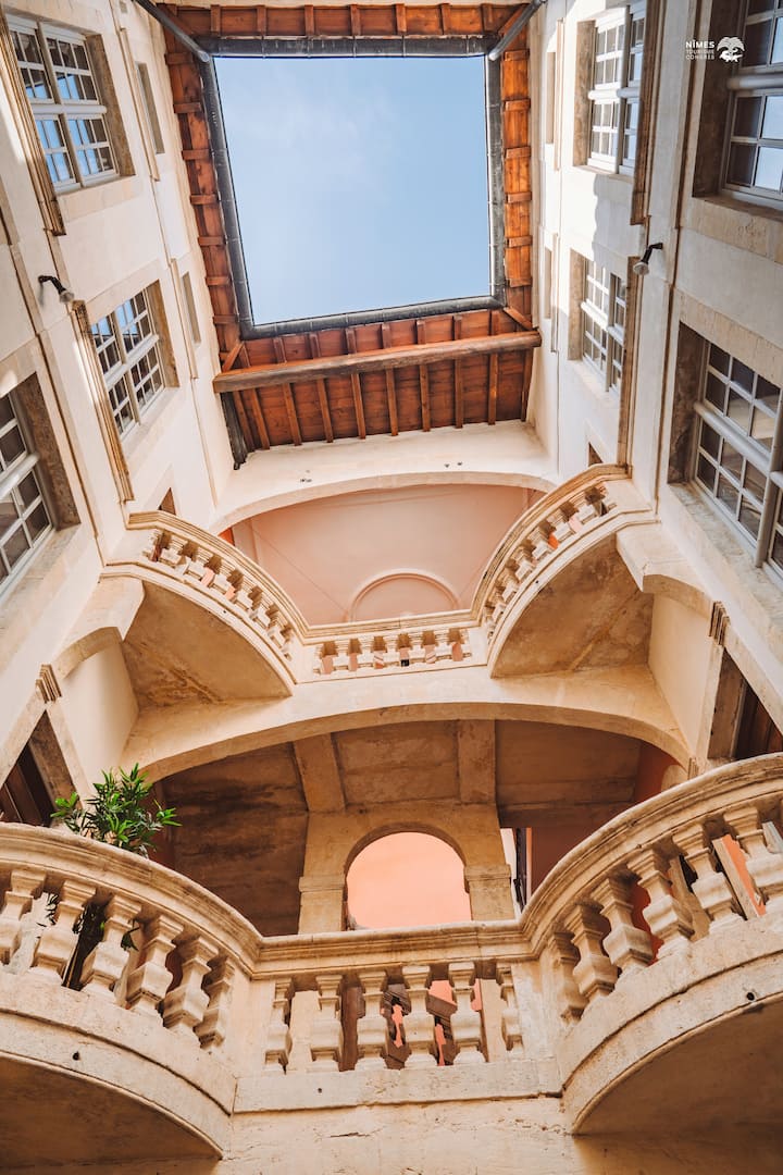 Un Joyau Occitan - Nîmes