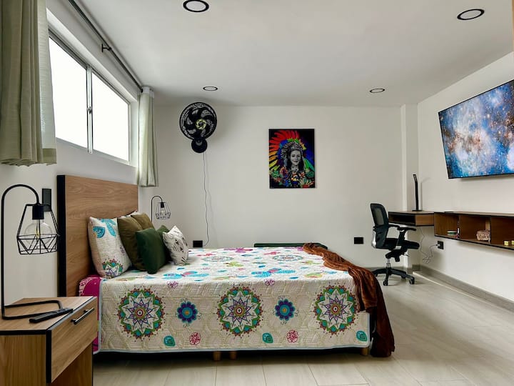 Loft En Laureles - Medellin - Medellín