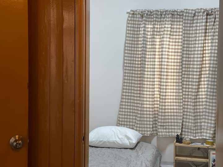 [Ys] Spacious Near Metro 3min “Mansion Granma” - Busan