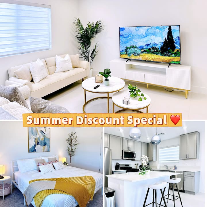 Serene&chic Brand New 5 Br 8 Beds Near Strip - Las Vegas, NV