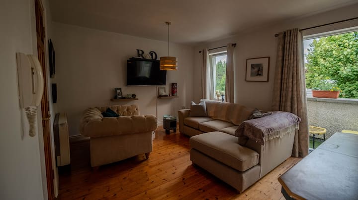 3bed,2bedroom,2bath Town Centre, Duplex Apartment - Westport