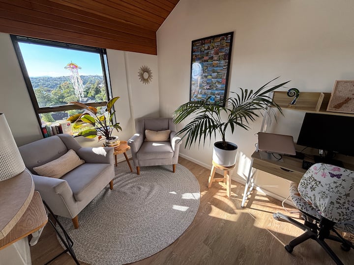 Air Jordan: A Homey Stay For Expats/travellers - Wellington