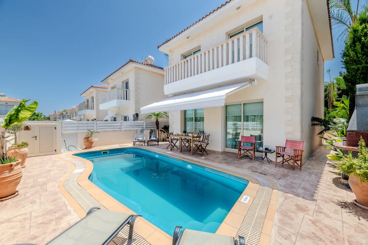 Villa Jacqueline - Protaras