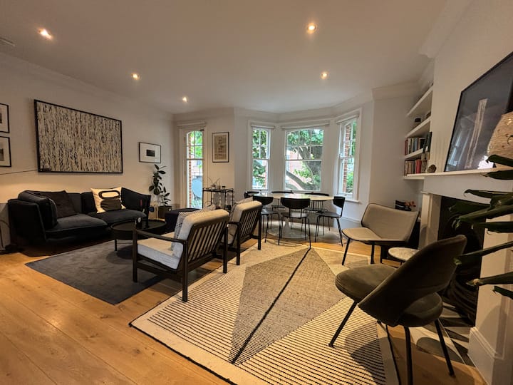 Nordic Charme In Parsons Green, Stylish 1-bed Flat - アールズ・コート