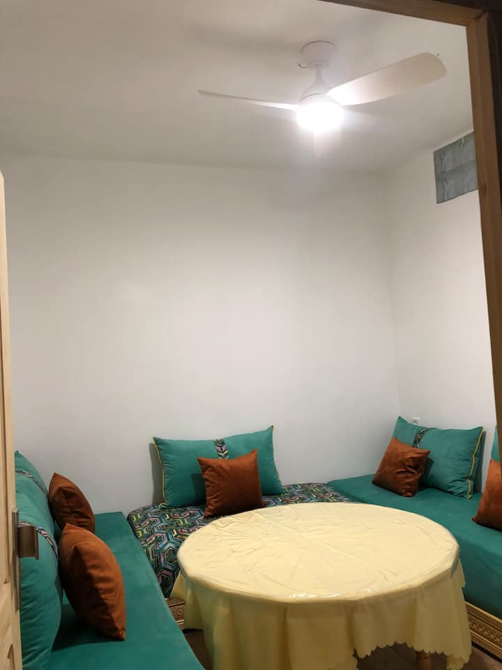 2 Dormitorios+comedor Con Vistas Al Mar+wifi - Nador