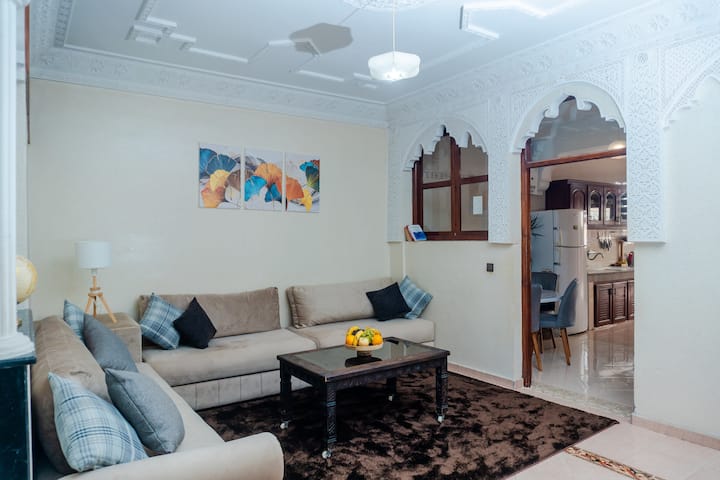 Grand Appartement Avec Terrasse Entièrement éQuipé - Agadir