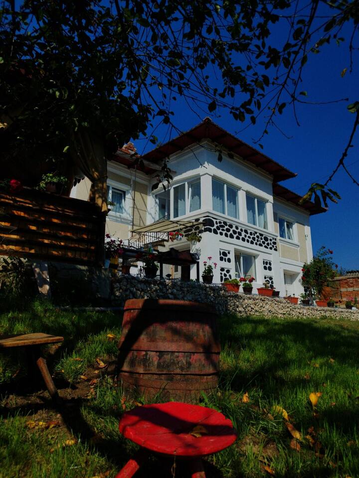 Casa M.a.r.a - Romania