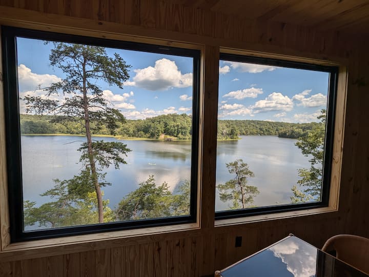 Elevated Lakefront Cabin Spring Getaway - Tuscaloosa, AL