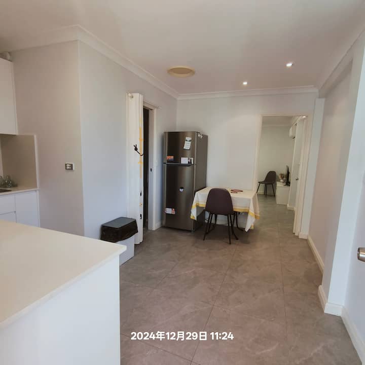 Home In Quakers Hill, Australia - Blacktown