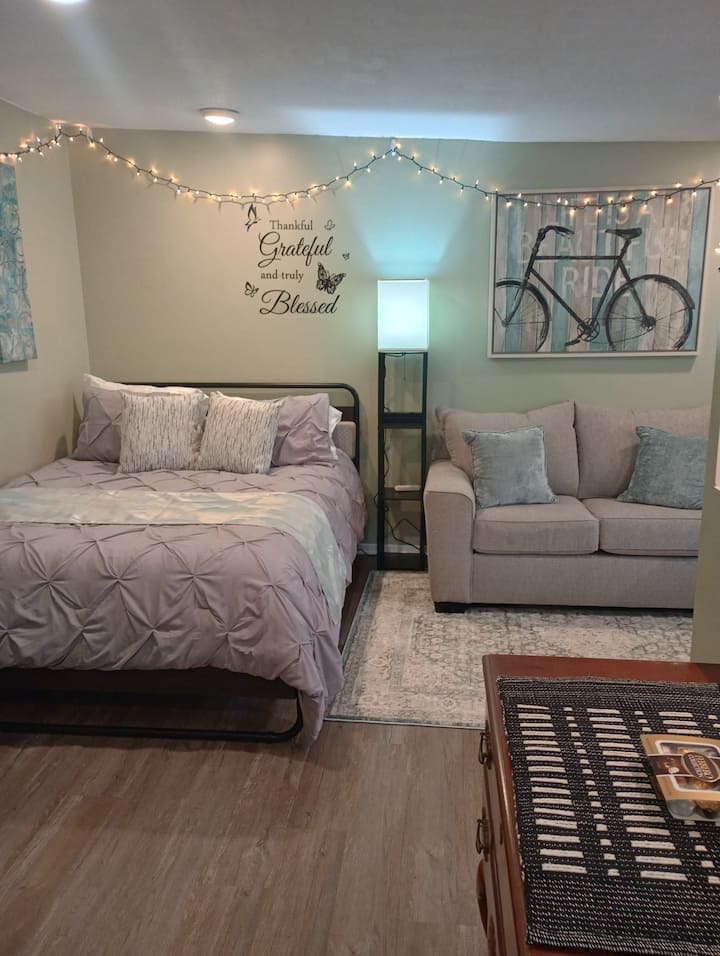 Cozy Cottage - Bonaire, GA