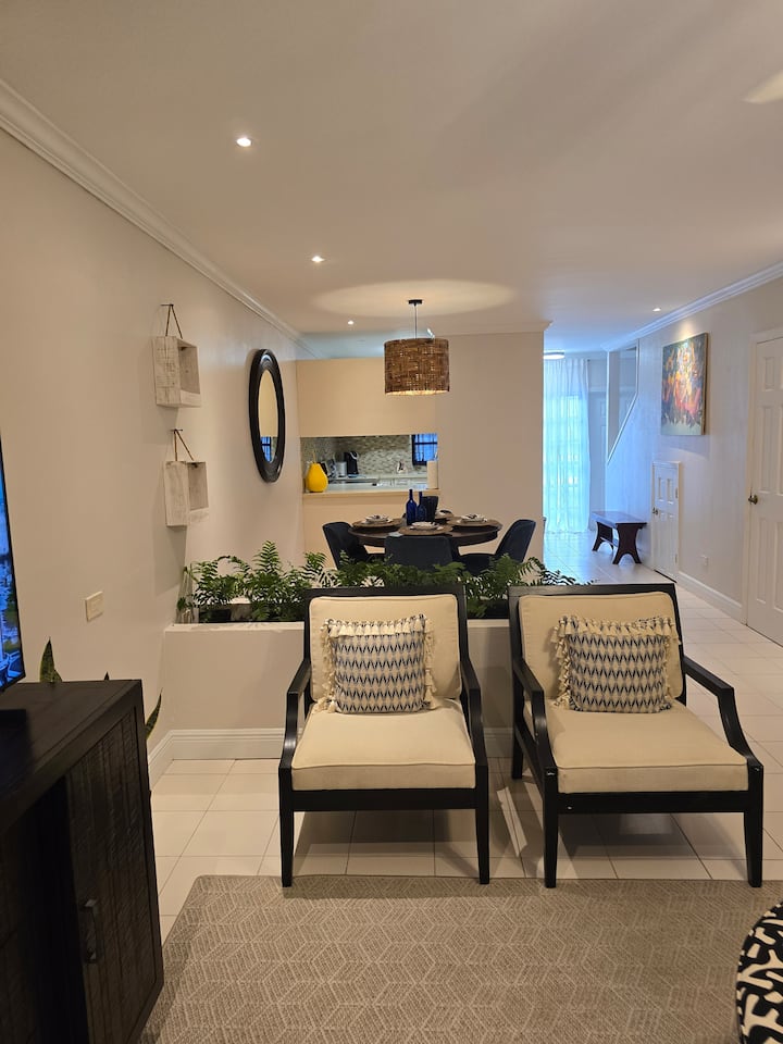 A Hidden Sanctuary @ La Blanc On West Bay Street. - Nassau