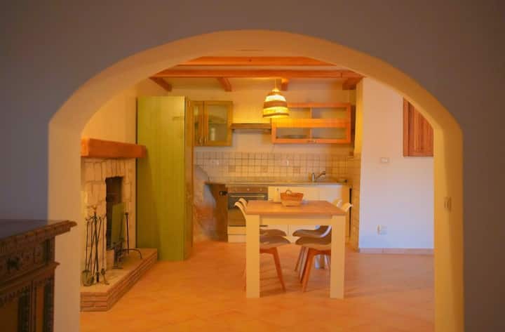 Oikos Guesthouse & Rooftop - Campo Felice