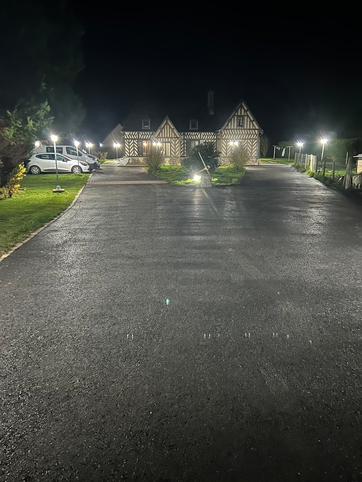 Metal & Colombage Aux Portes D’honfleur - Eure