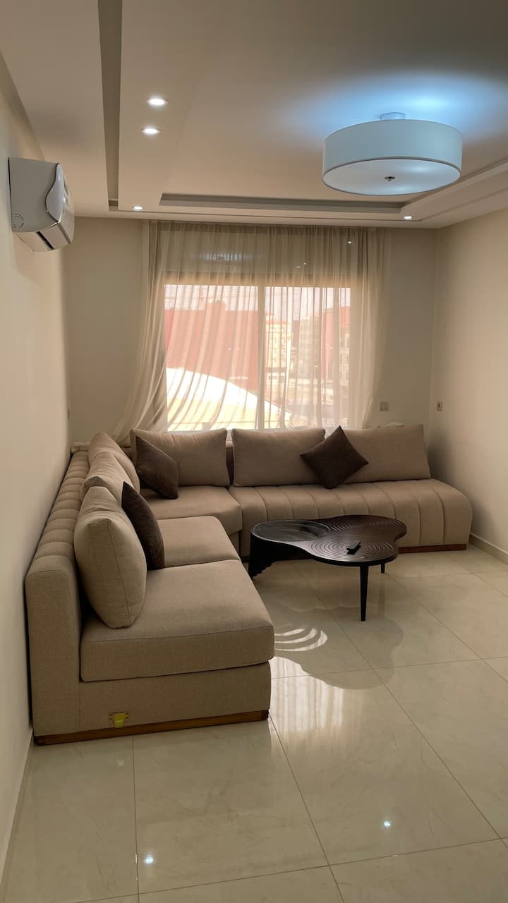 Apparemment De Luxe B5 - Nador