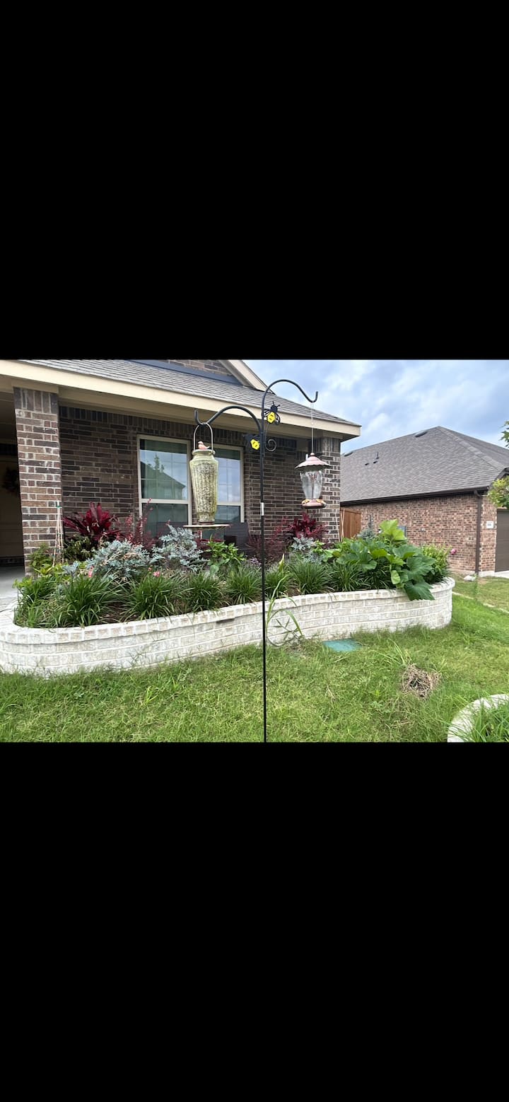 Private Room In Cozy Home (B) - Rockwall, TX