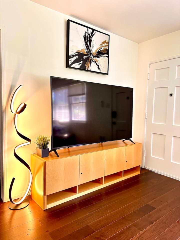 Los Angeles Red Rose- Heart Of Monterey Park - Pico Rivera, CA