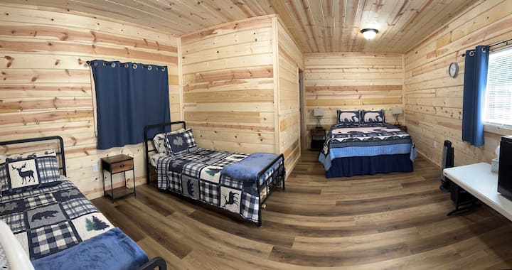 Cabin #6 (One Queen, Two Twins) - Seward, AK