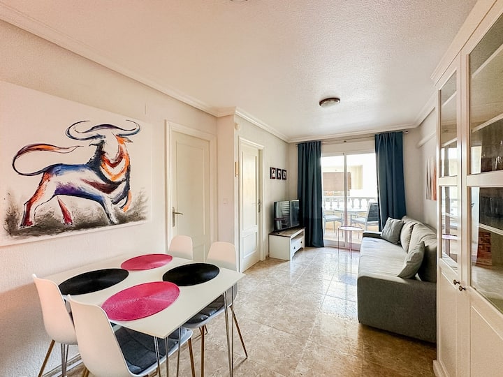 2 Sypialnie, 180 M Od Plaży, Basen I Parking, Wifi - Torrevieja