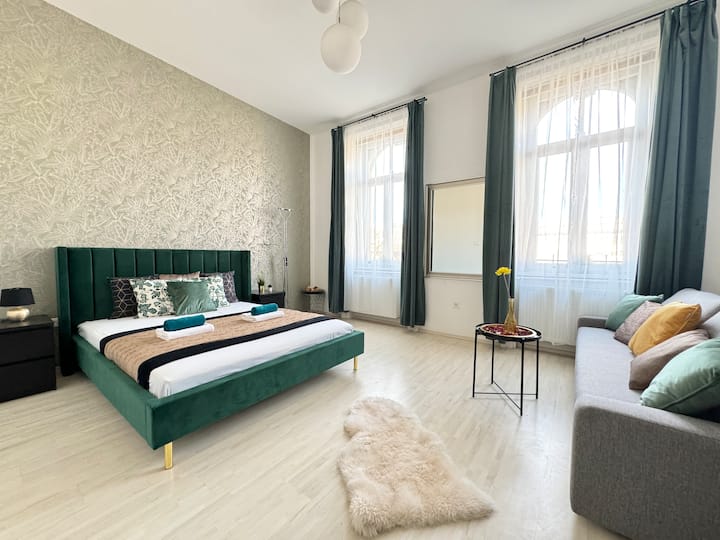 Bp Central Residence 4bdr + 2baths@new York Cafe - Magyarország