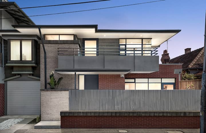 Retreat In St Kilda - St. Kilda