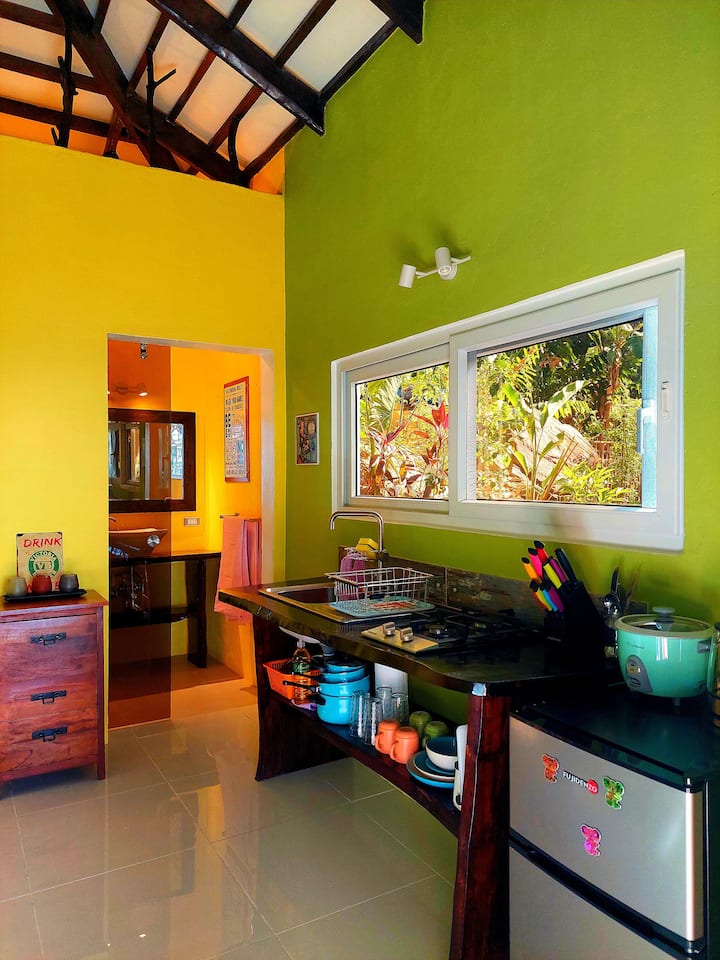 Jungle Beach Cabin Homestay - Philippines