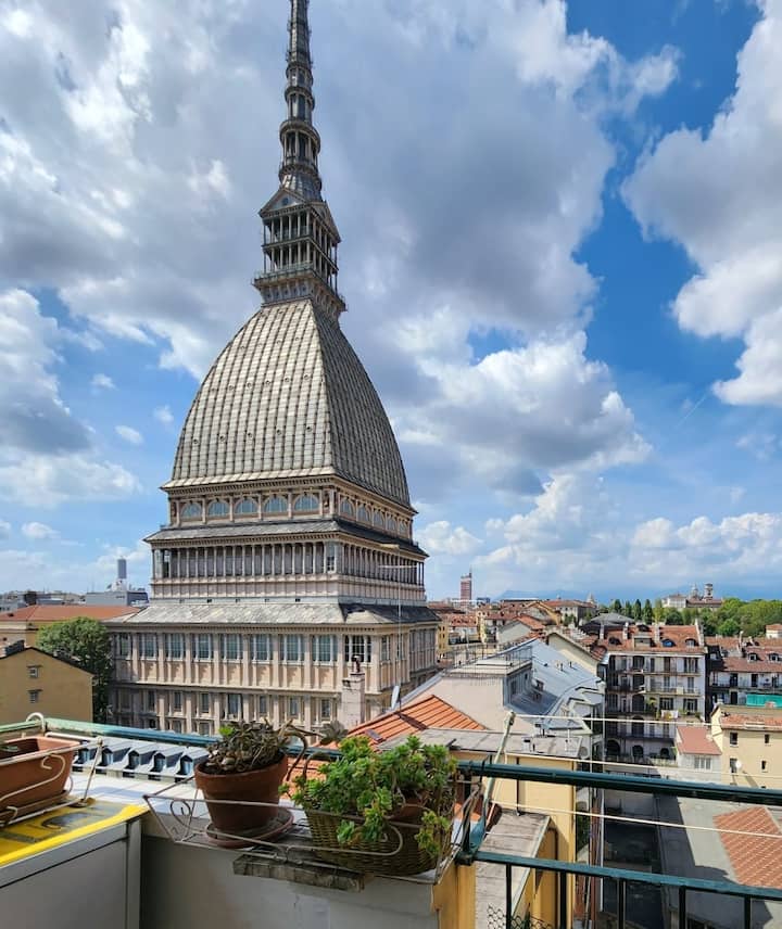 Penthouse Dual View: Mole & Turin Skyline - Turin