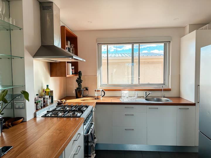 Basin Bliss - Narrabeen