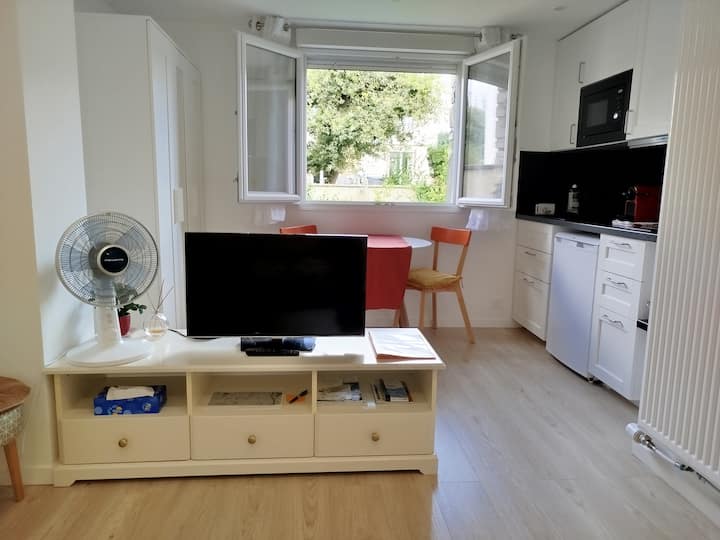 Studio Aux Portes De Paris - 1 Nuit, Sur Demande - Sceaux