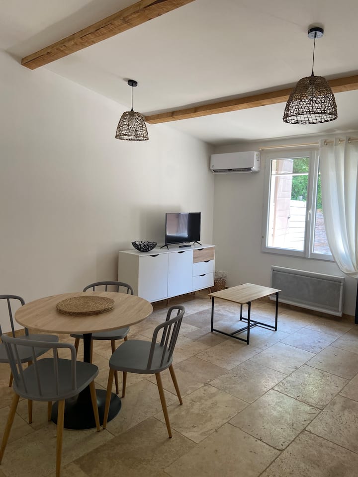 Mazet En Provence - Tarascon