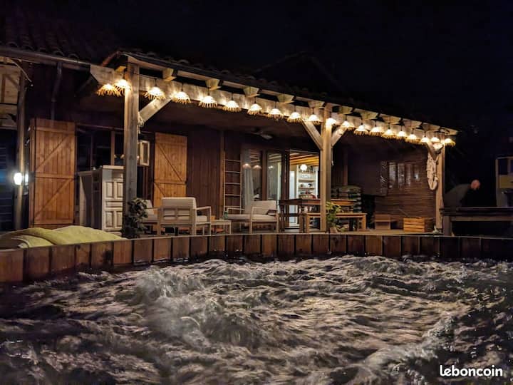 Maison De 115m² - Jardin / Bain Nordique /Terrasse - 巴約訥