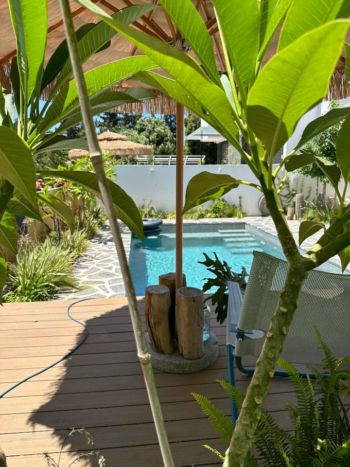 A New House For A Perfect Vacation, With A Pool - Tel Aviv