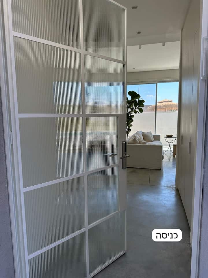 A New House For A Perfect Vacation, With A Pool - Tel Aviv-Jaffa