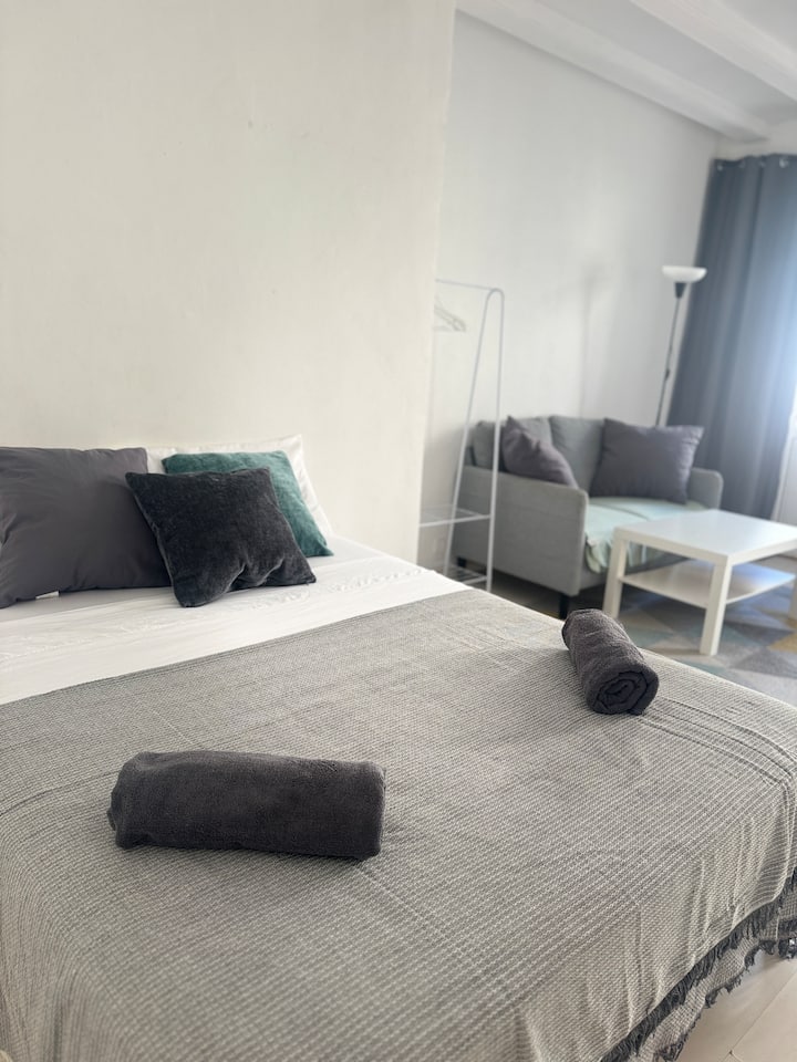 Habitación En El Centro De Bc‼️ - Costa Brava