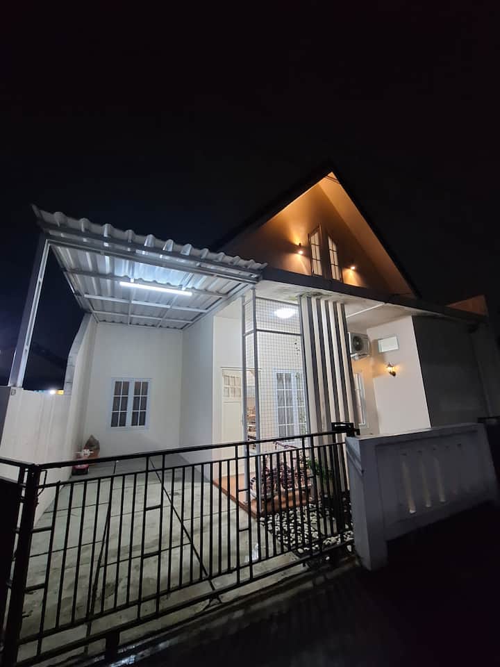 Rumah Arde, Ciomas, Bogor - Loji