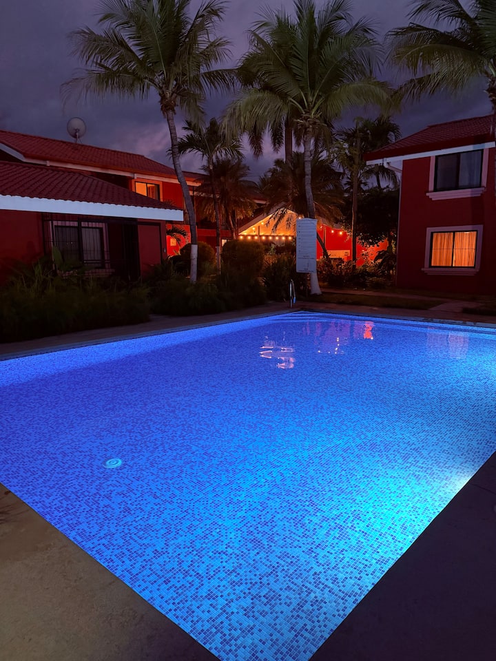 Las Palmas Oasis: 1 Bedroom W/ Loft, New Kitchen! - Playa Hermosa