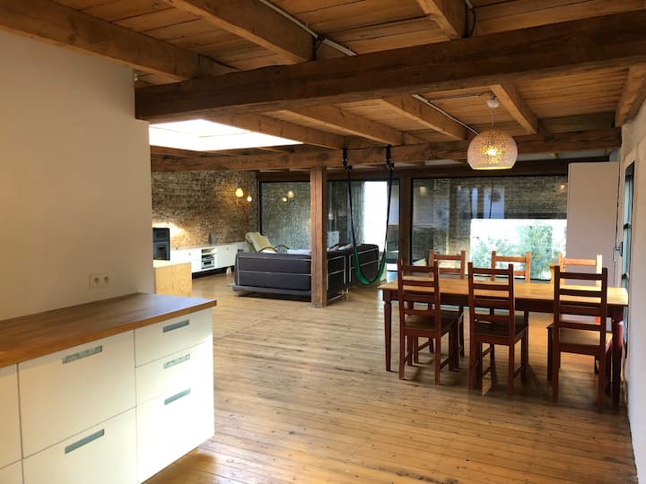 Tomorrowland: Aparte Woning 6 Personen + Ontbijt - Kontich