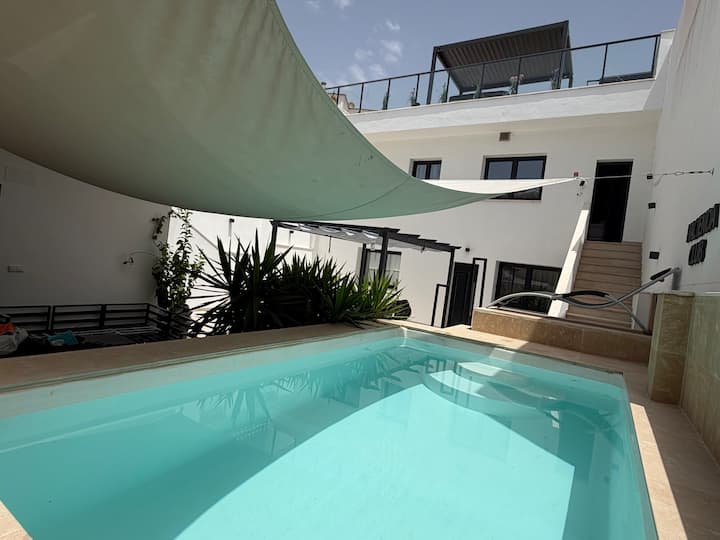 Villa Céntrica-piscina Privada-jacuzzi Con Vistas - Benalup-Casas Viejas