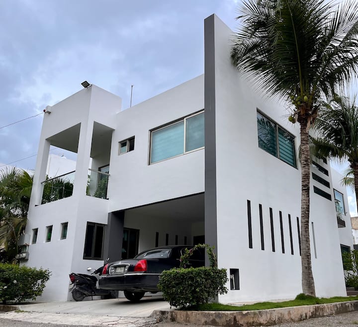 Outstanding & Large House W/ Private Pool Cancun - Cancún