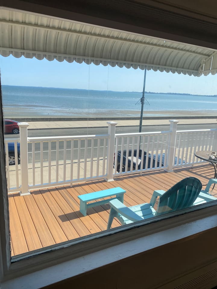 Spacious! Revere Beach Apartment - Wakefield