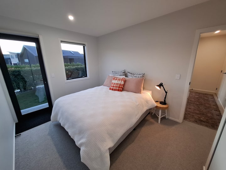 Lalwinya - Guest Suite With Private Entrance. - Wanaka