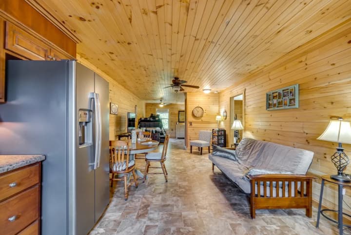 Studio At The Foothills Of Smoky Mountains. - Tellico Plains, TN