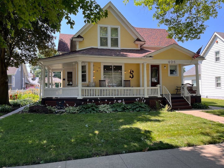 Old Farm House - Knoxville, IA